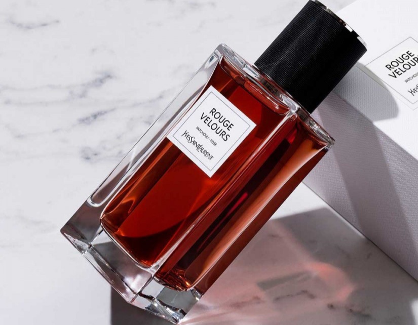 Rouge Velours, Yves Saint Laurent. - Femmes Maghrebines - Femmes ...